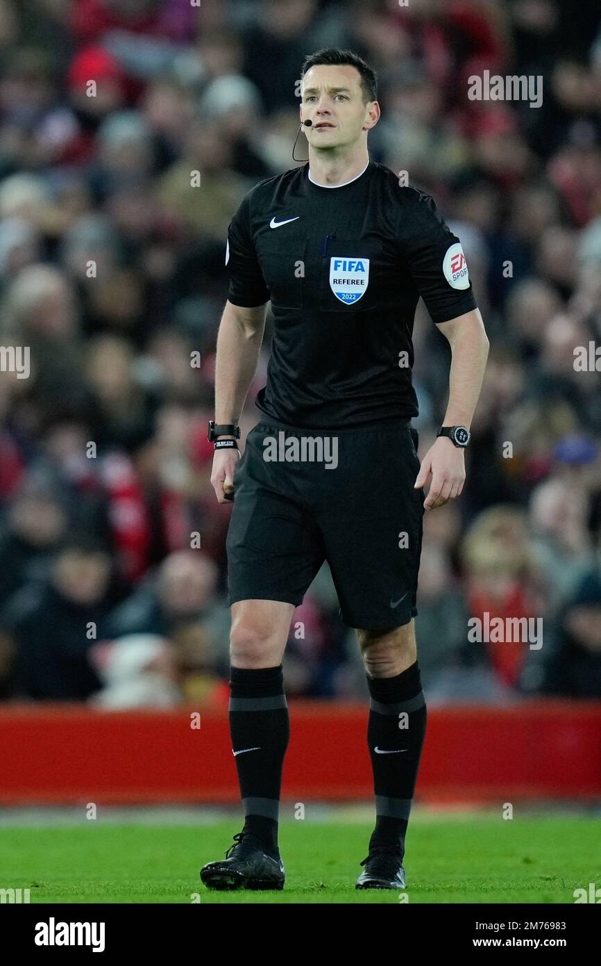 Schiedsrichter Andrew Madley während des Emirates FA Cup-Spiels ...