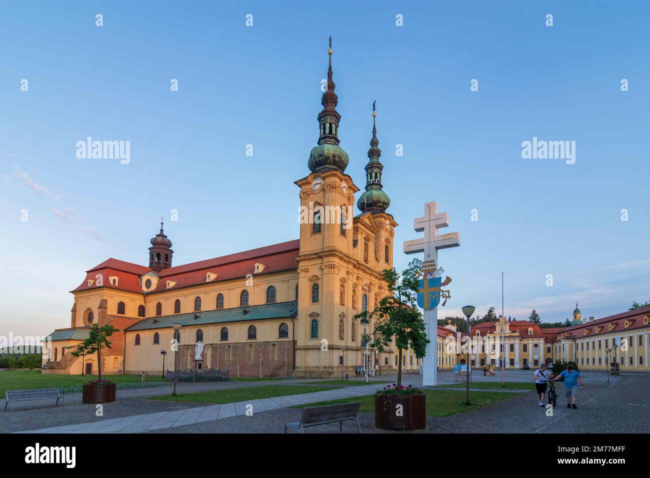 Basilika der heiligen kyrill und methodius bazilika nanebevzeti panny ...