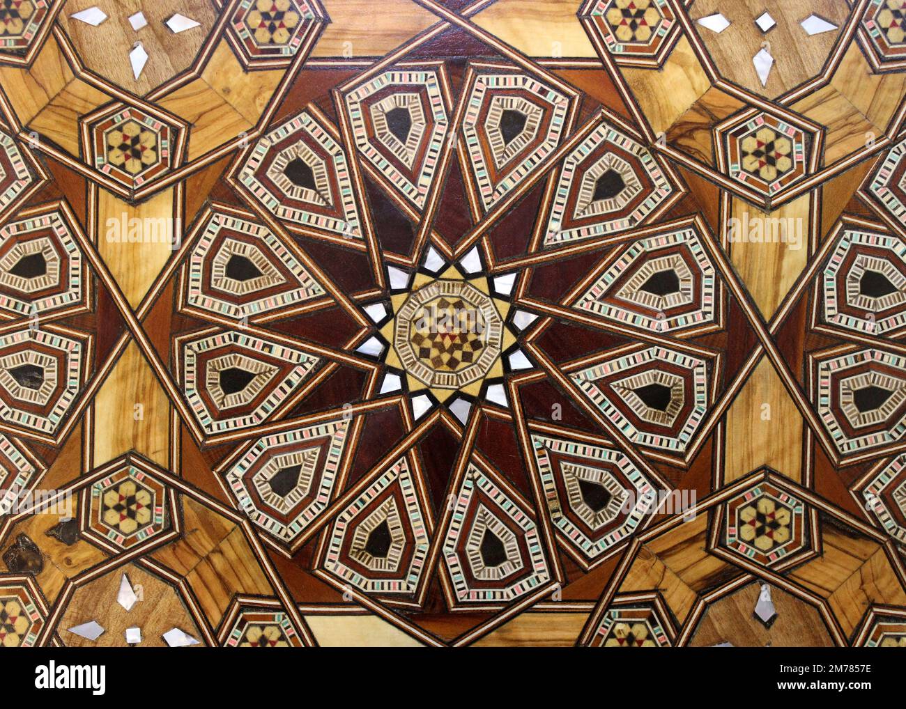 Holz intarsien -Fotos und -Bildmaterial in hoher Auflösung – Alamy