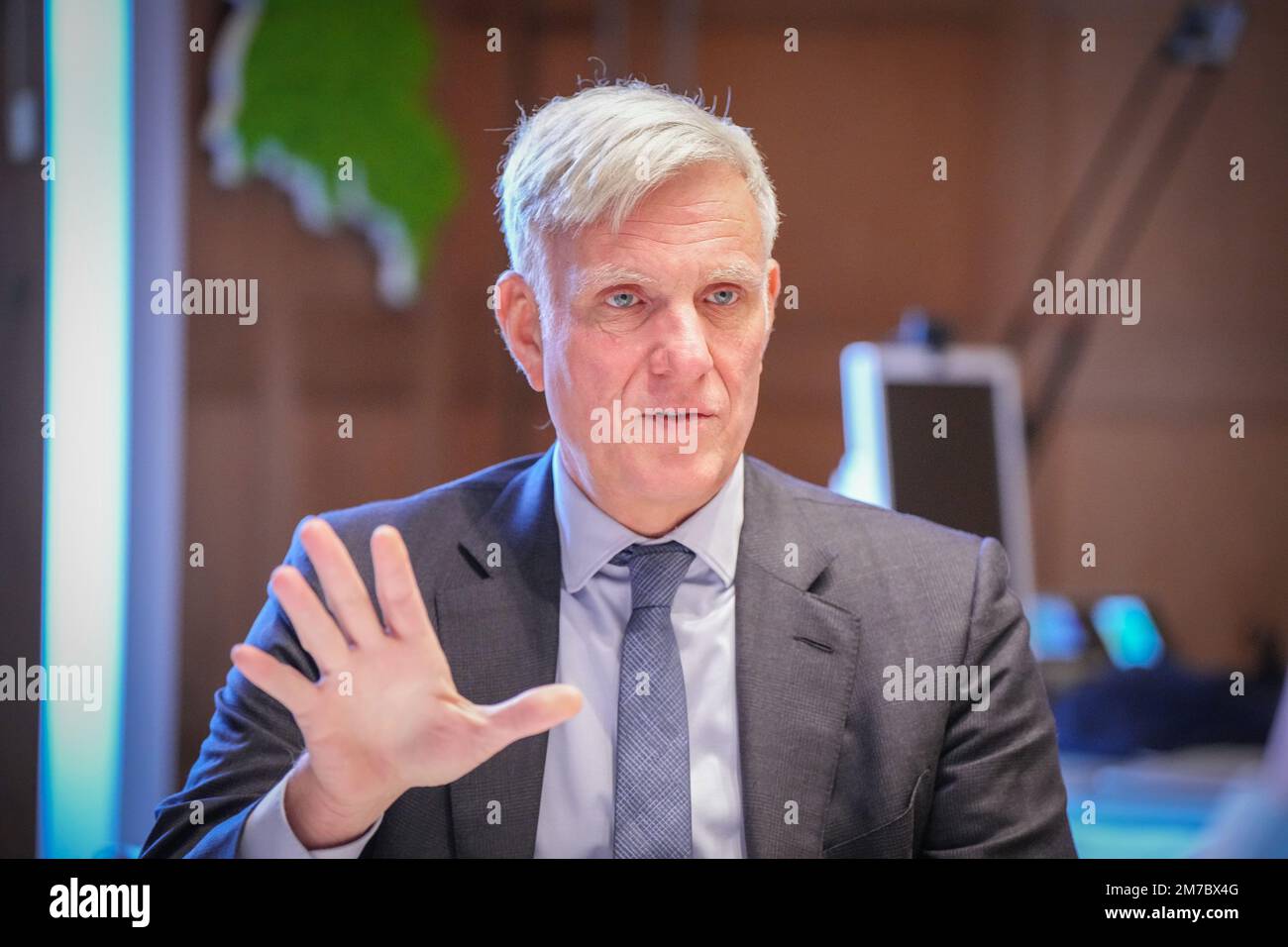 16. Dezember 2022, Berlin: Stephan Schwarz (unparteiisch), Senator für ...