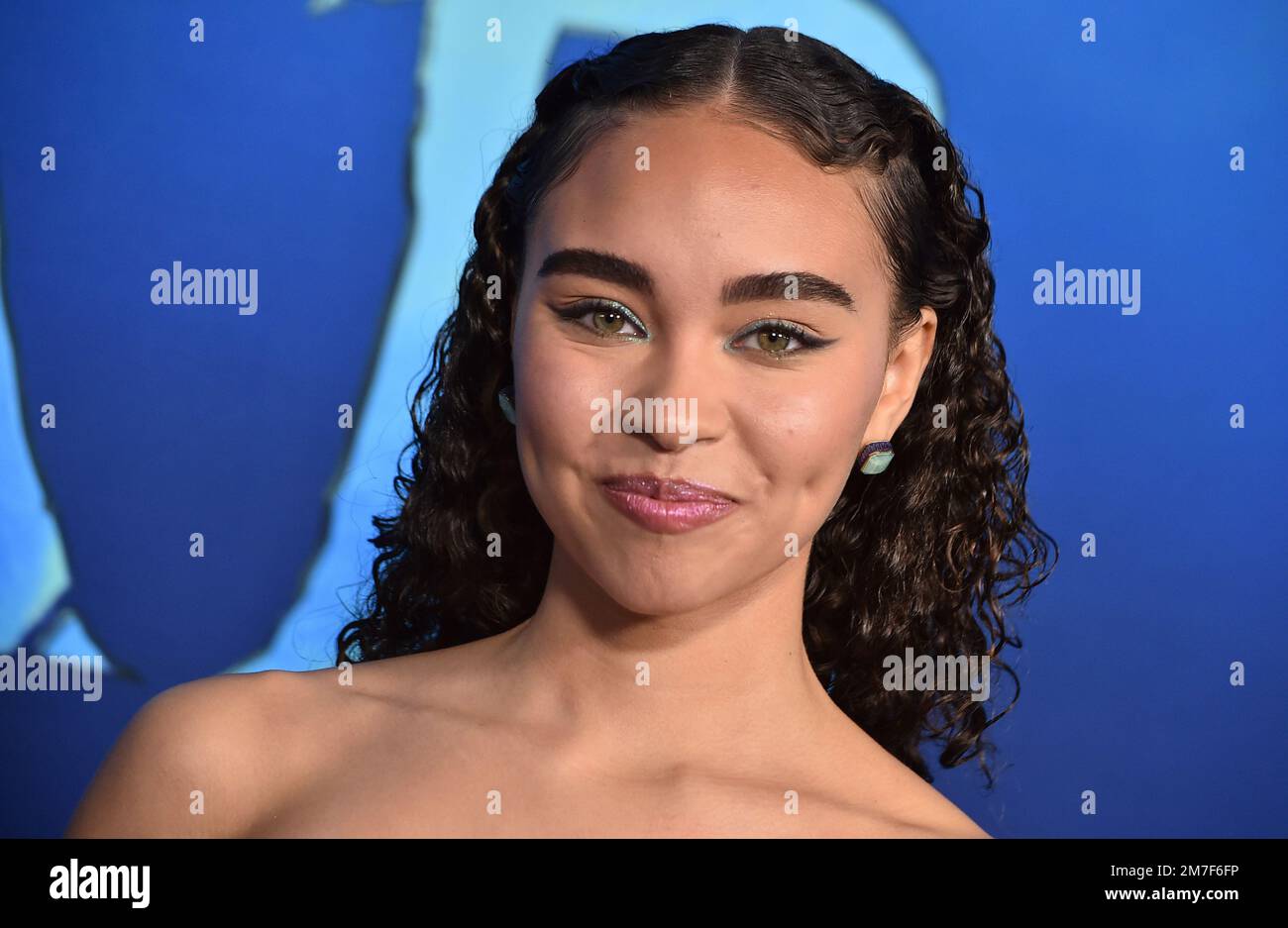 Bailey Bass arrives at the U.S.premiere of "Avatar: The Way of Water ...
