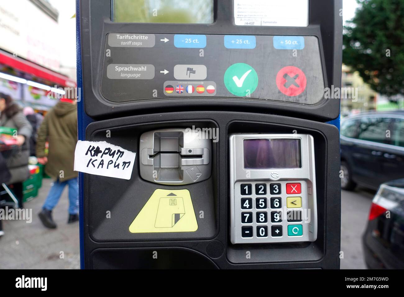 Parking meter vending machine berlin -Fotos und -Bildmaterial in hoher ...