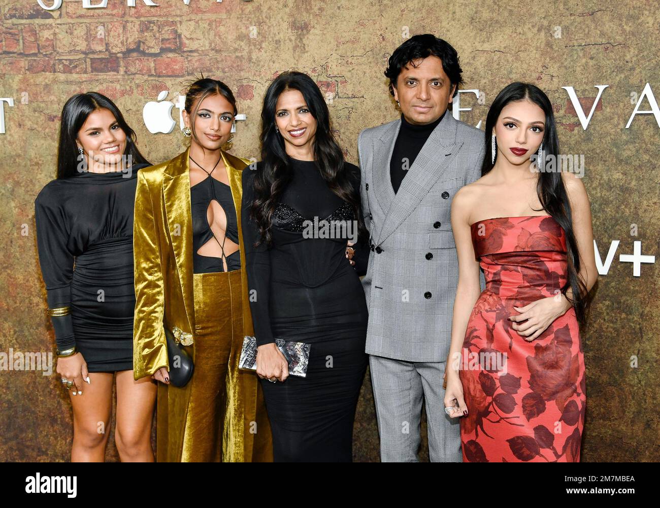 Shivani Shyamalan, left, Ishani Shyamalan, Bhavna Vaswani, M. Night ...