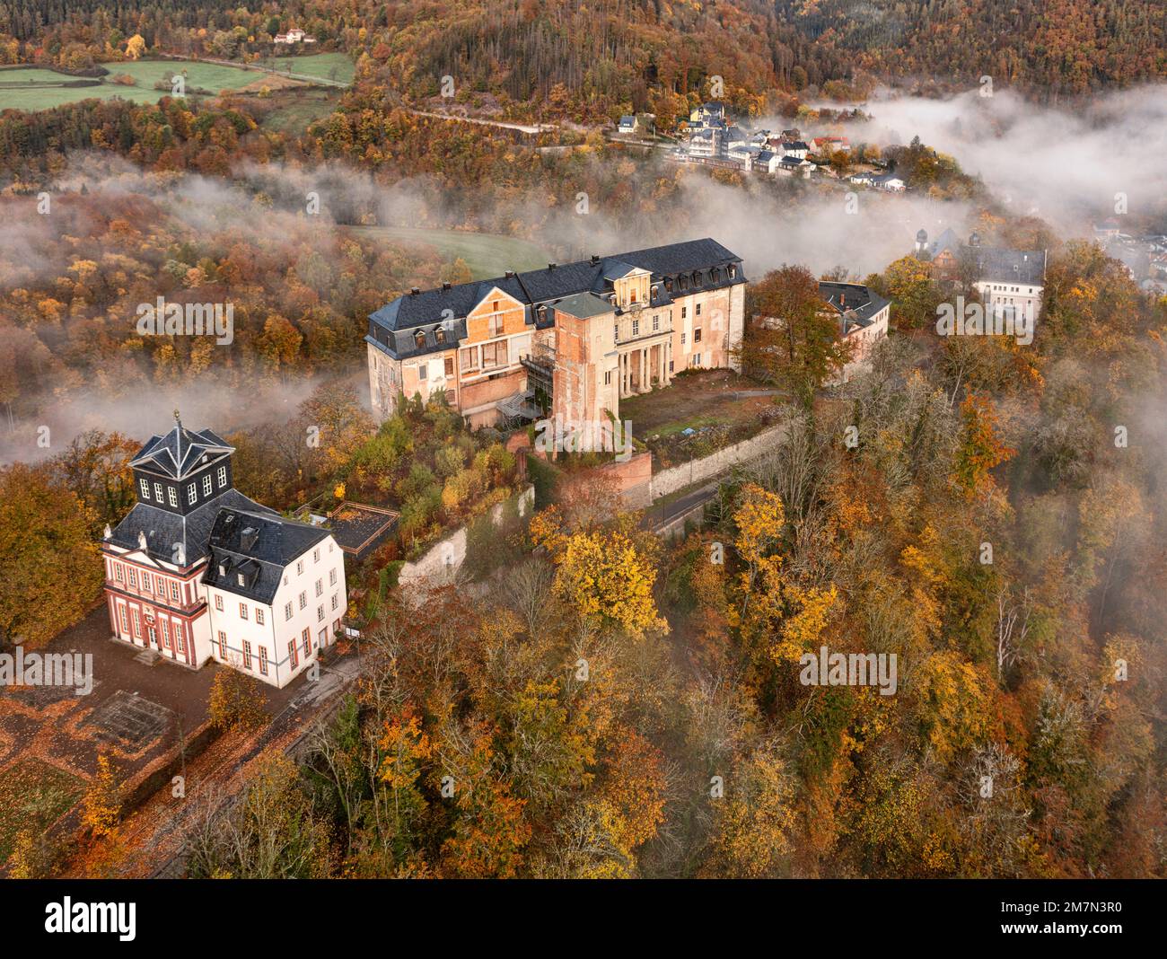 Schloss schwarzburg -Fotos und -Bildmaterial in hoher Auflösung – Alamy