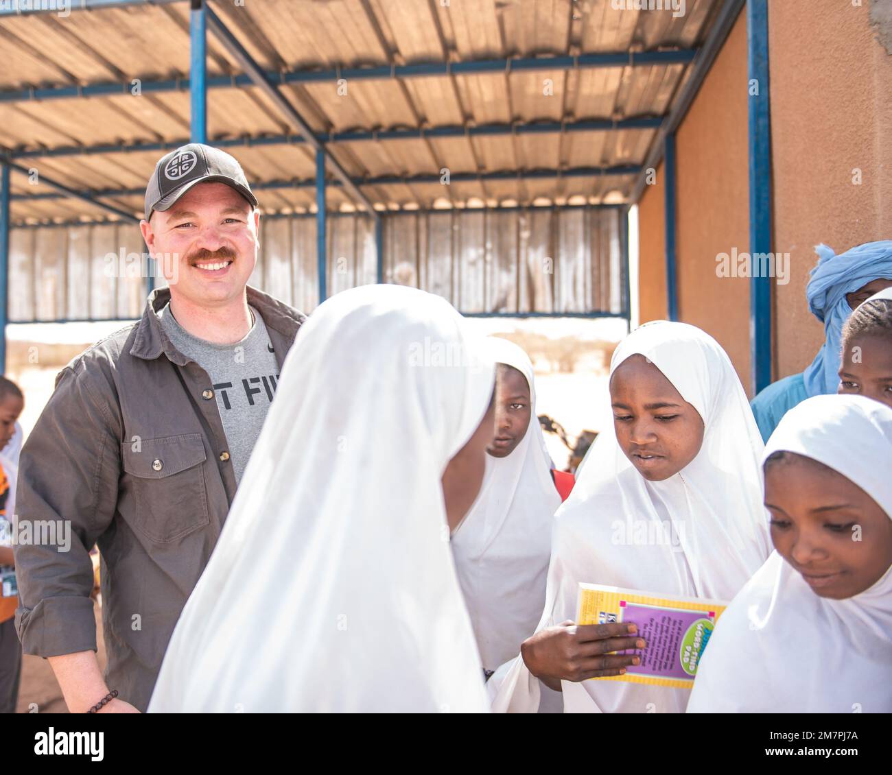 EIN US-AMERIKANISCHER Air Force Airman, der 409. Air Expeditionary ...