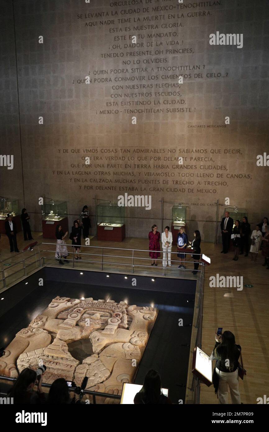 U.S. First Lady Jill Biden stand with Mexico's First Lady Dr. Beatriz ...