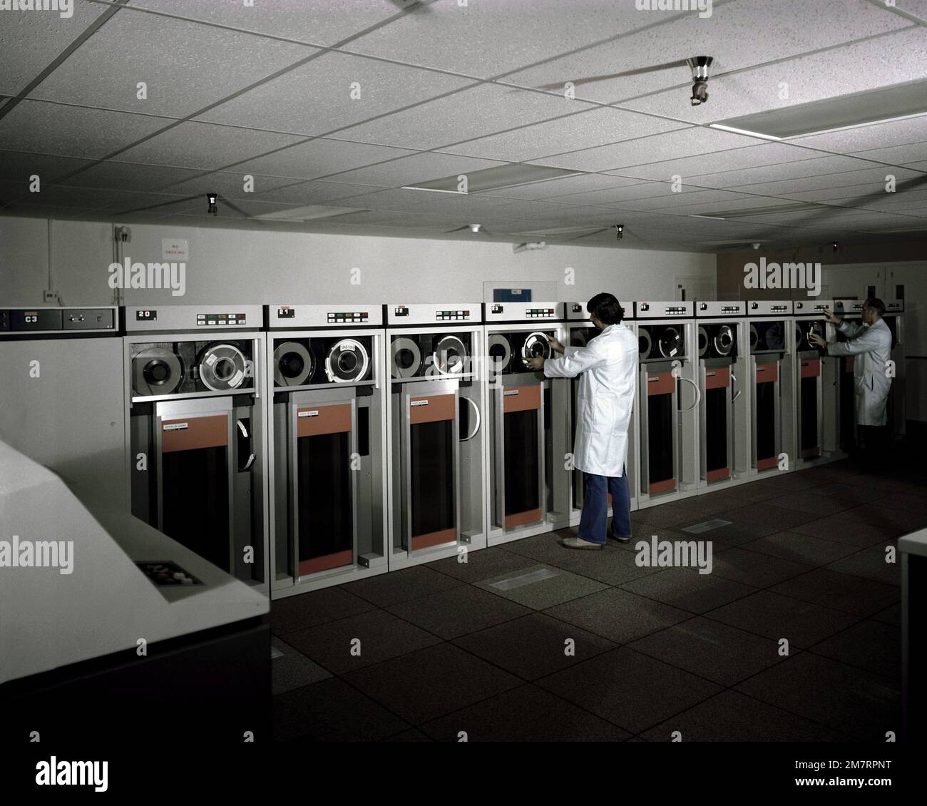Univac 1100 83 computer -Fotos und -Bildmaterial in hoher Auflösung – Alamy