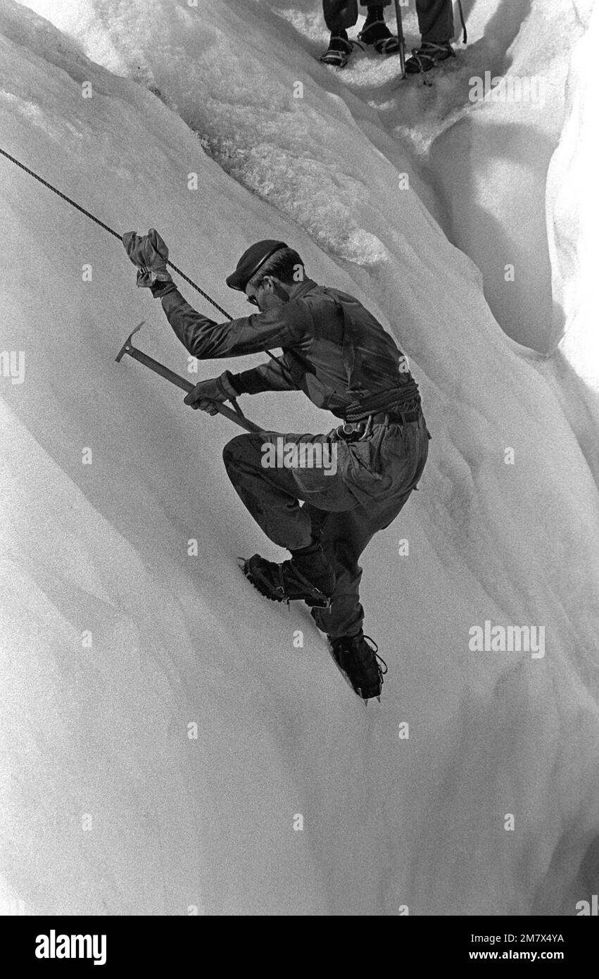 23 infanteriebataillon -Fotos und -Bildmaterial in hoher Auflösung – Alamy