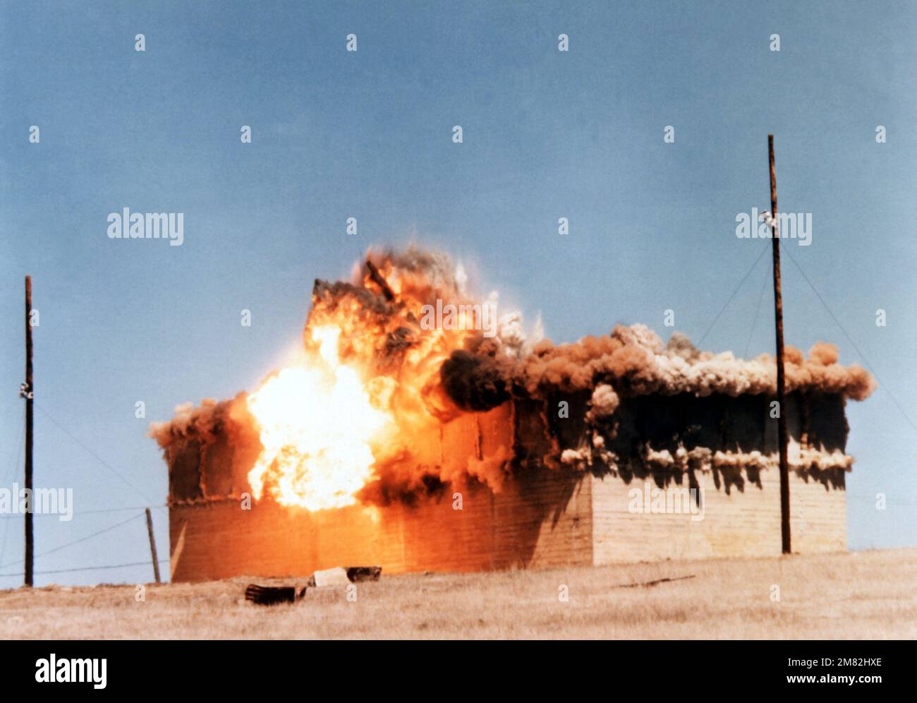 Tomahawk cruise missile system -Fotos und -Bildmaterial in hoher ...