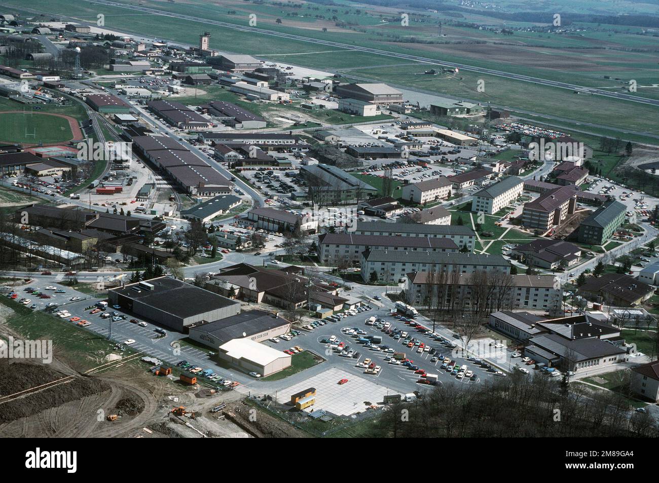 Eine Luftaufnahme eines Teils des Sockels. Basis: Luftwaffenstützpunkt ...