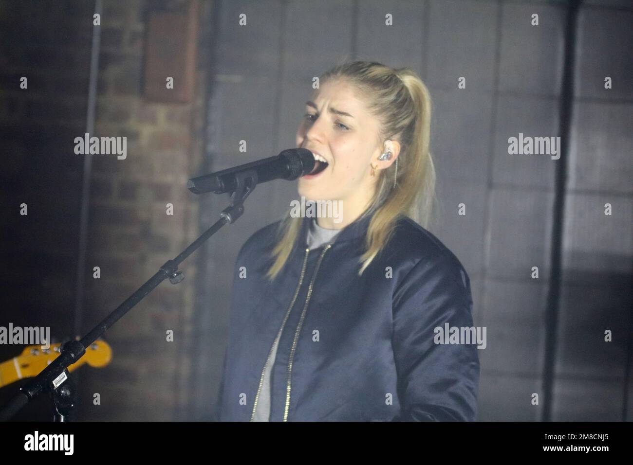 London grammar -Fotos und -Bildmaterial in hoher Auflösung – Alamy
