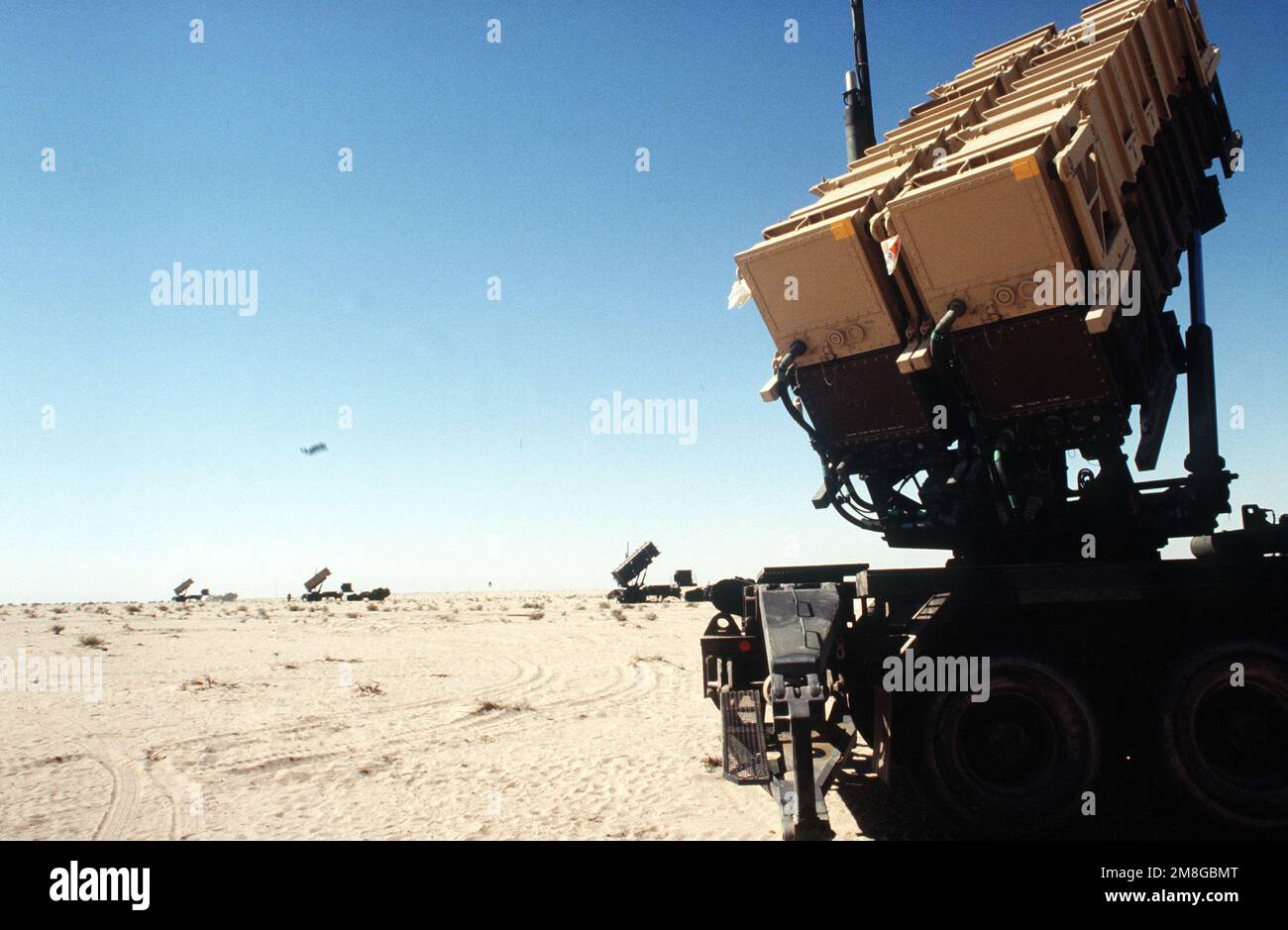 Artillery line -Fotos und -Bildmaterial in hoher Auflösung – Alamy