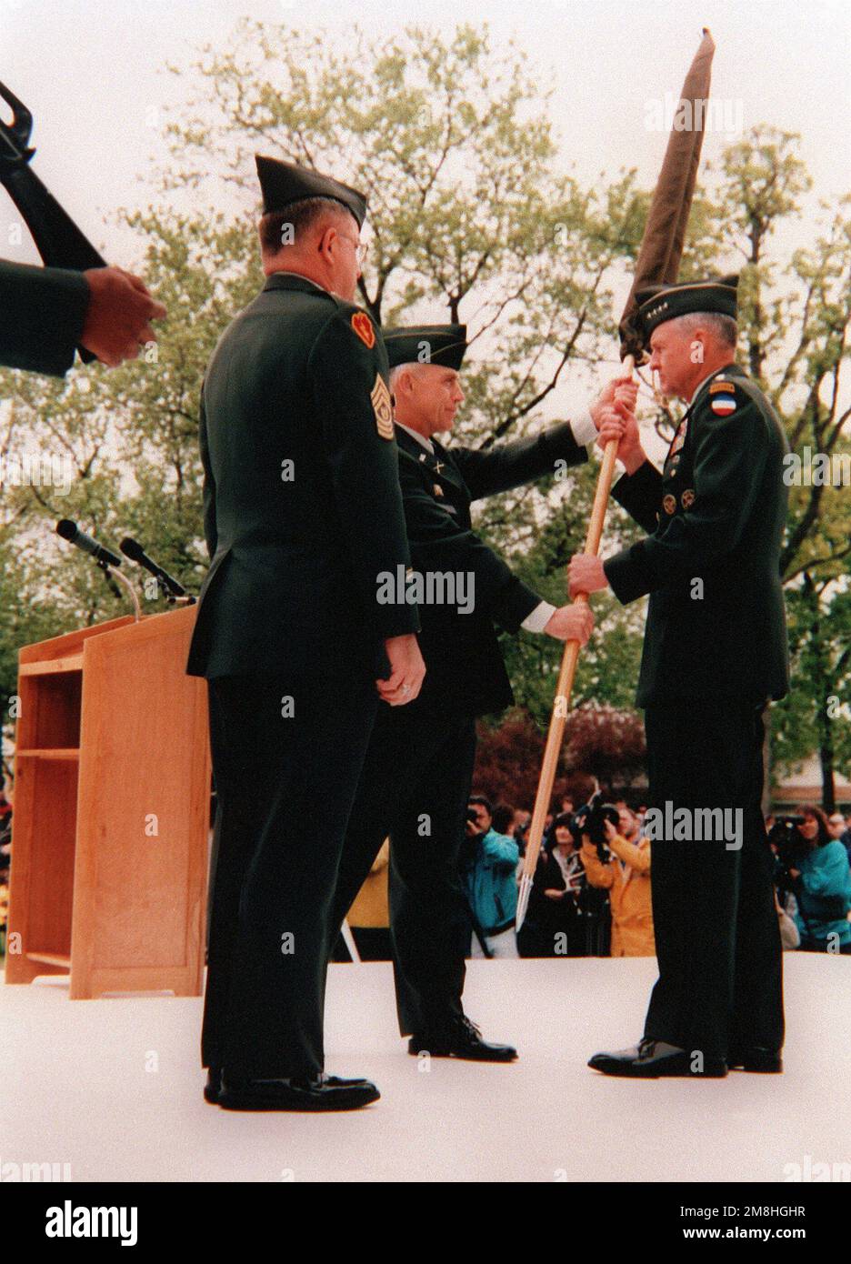 Army vice chief of staff -Fotos und -Bildmaterial in hoher Auflösung ...