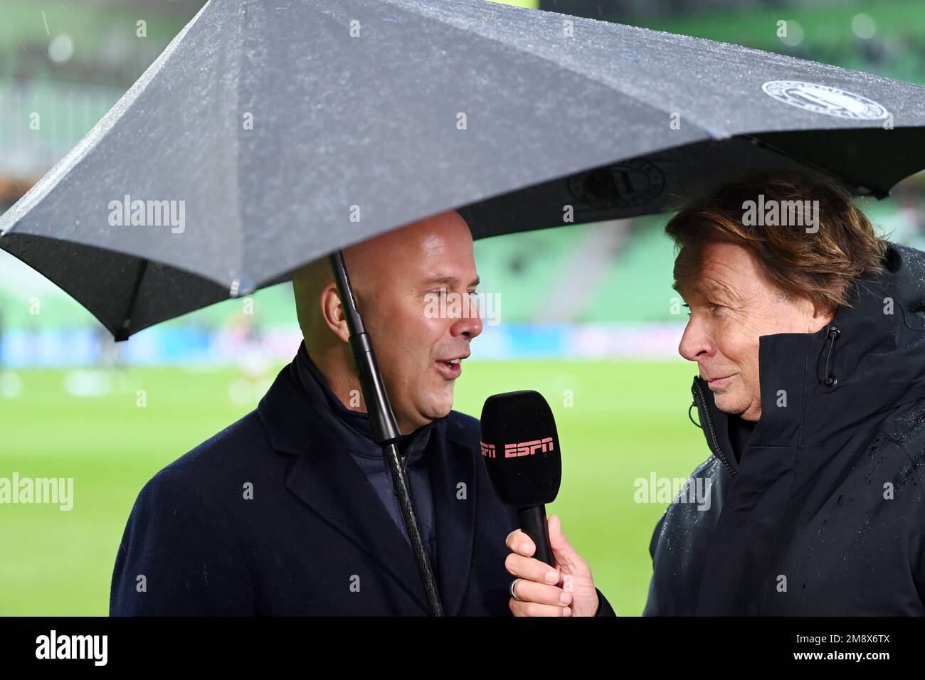 GRONINGEN - (lr) Feyenoord Coach Arne Slot, ESPN Hans Kraay JR vor dem ...