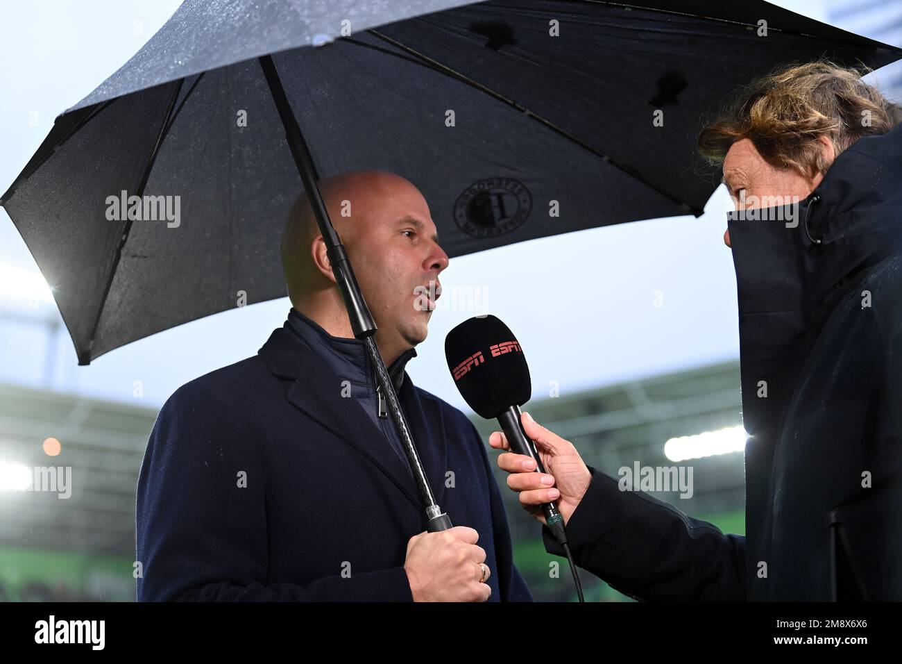 GRONINGEN - (lr) Feyenoord Coach Arne Slot, ESPN Hans Kraay JR vor dem ...
