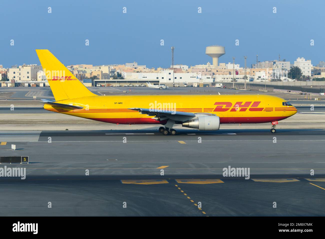 Dhl cargo -Fotos und -Bildmaterial in hoher Auflösung – Alamy