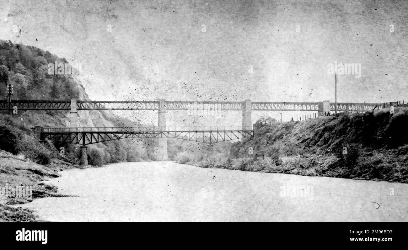 Walnussbaum viadukt -Fotos und -Bildmaterial in hoher Auflösung – Alamy