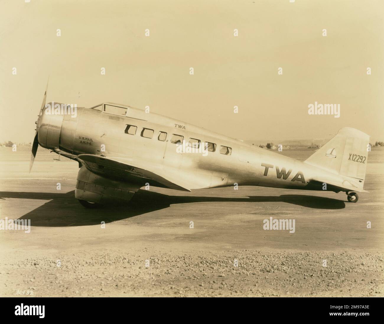 Northrop delta -Fotos und -Bildmaterial in hoher Auflösung – Alamy