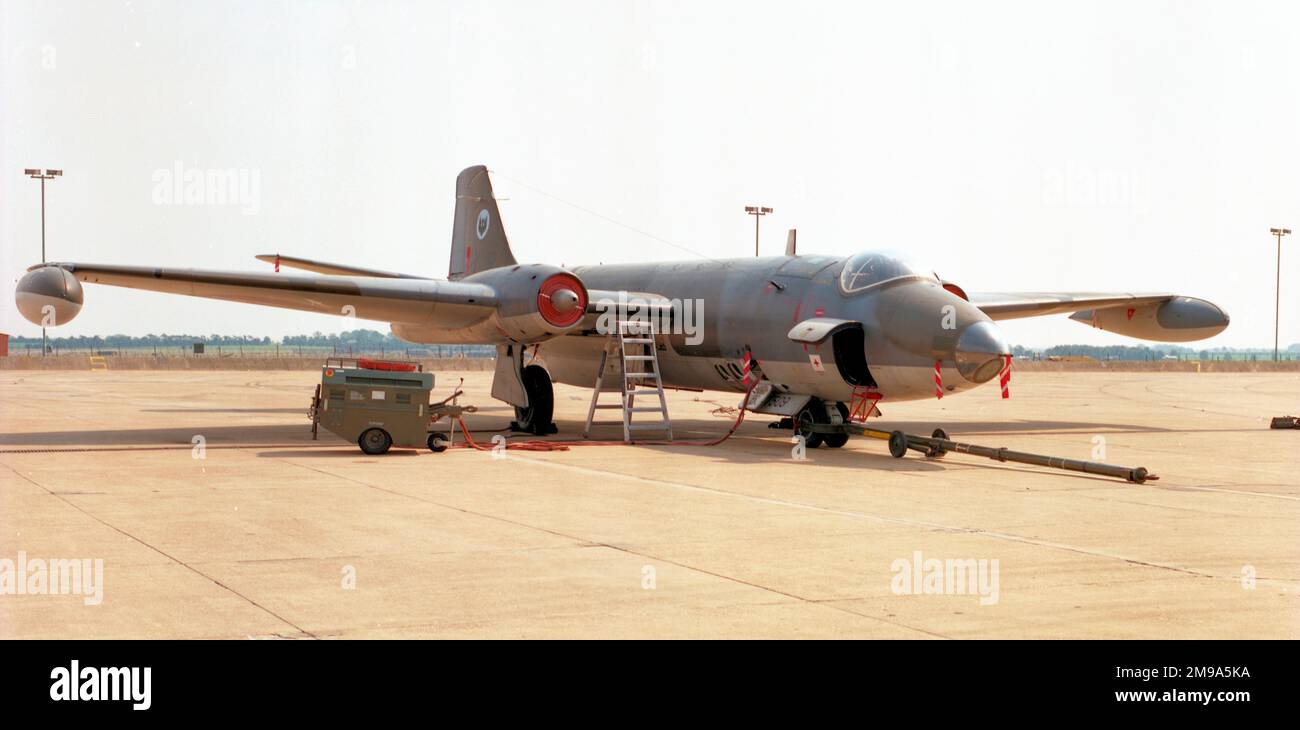 Royal Air Force - English Electric Canberra Pr.7 WT507 von No.39 Staffel bei RAF Marham ...