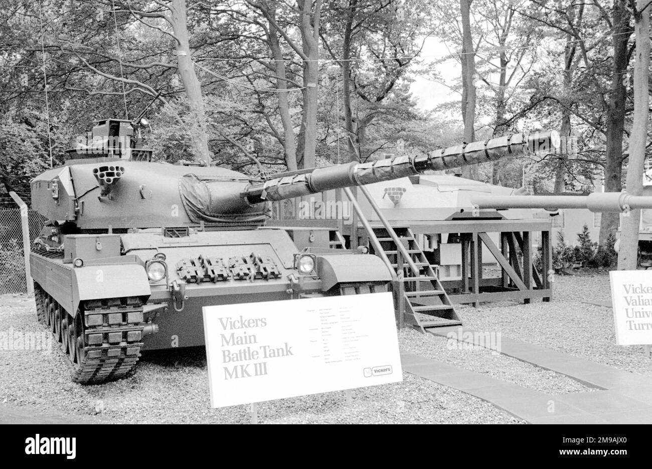 Vickers Main Battle Tank Mk.III, auf der British Army Equipment ...