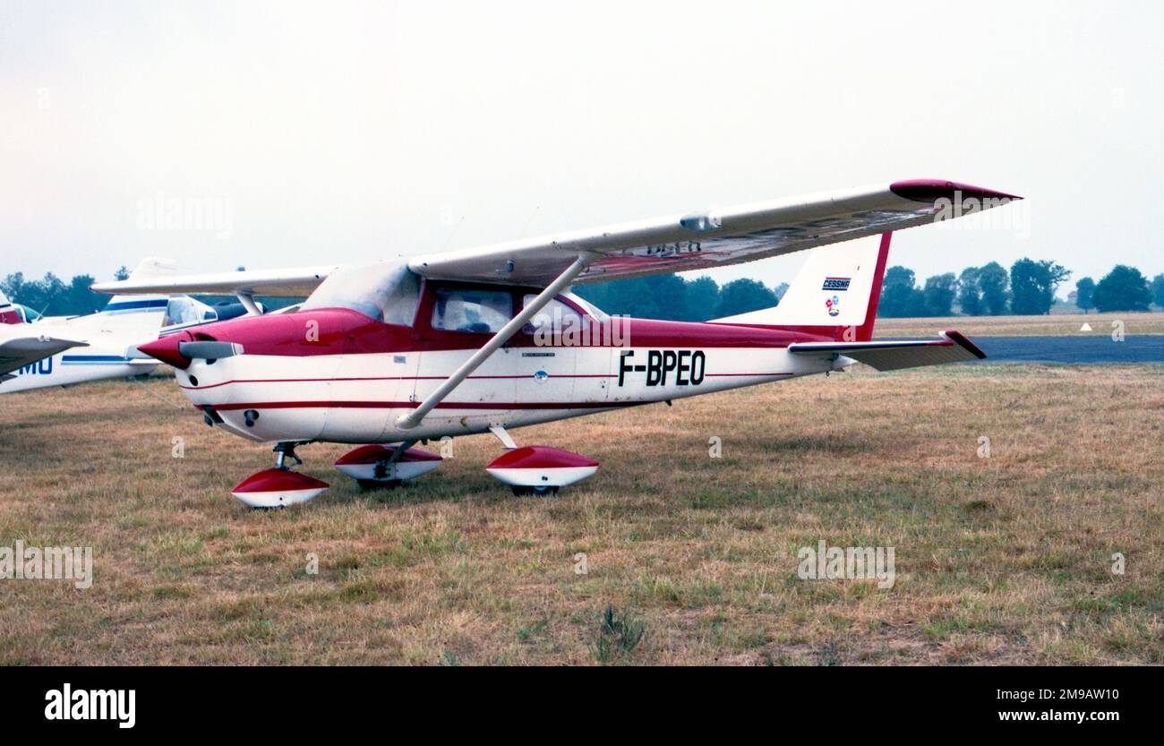 Cessna f172h skyhawk -Fotos und -Bildmaterial in hoher Auflösung – Alamy