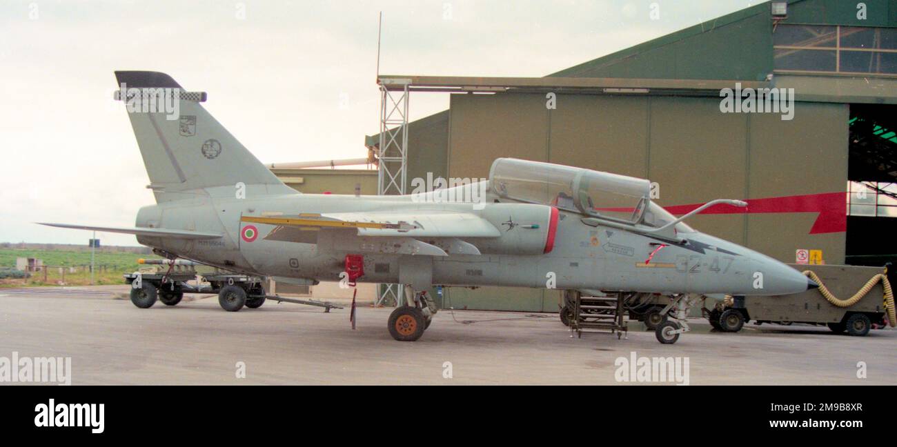 Aeronautica Militare - AMX International AMX-T MM55046 / 32-47 (msn ...