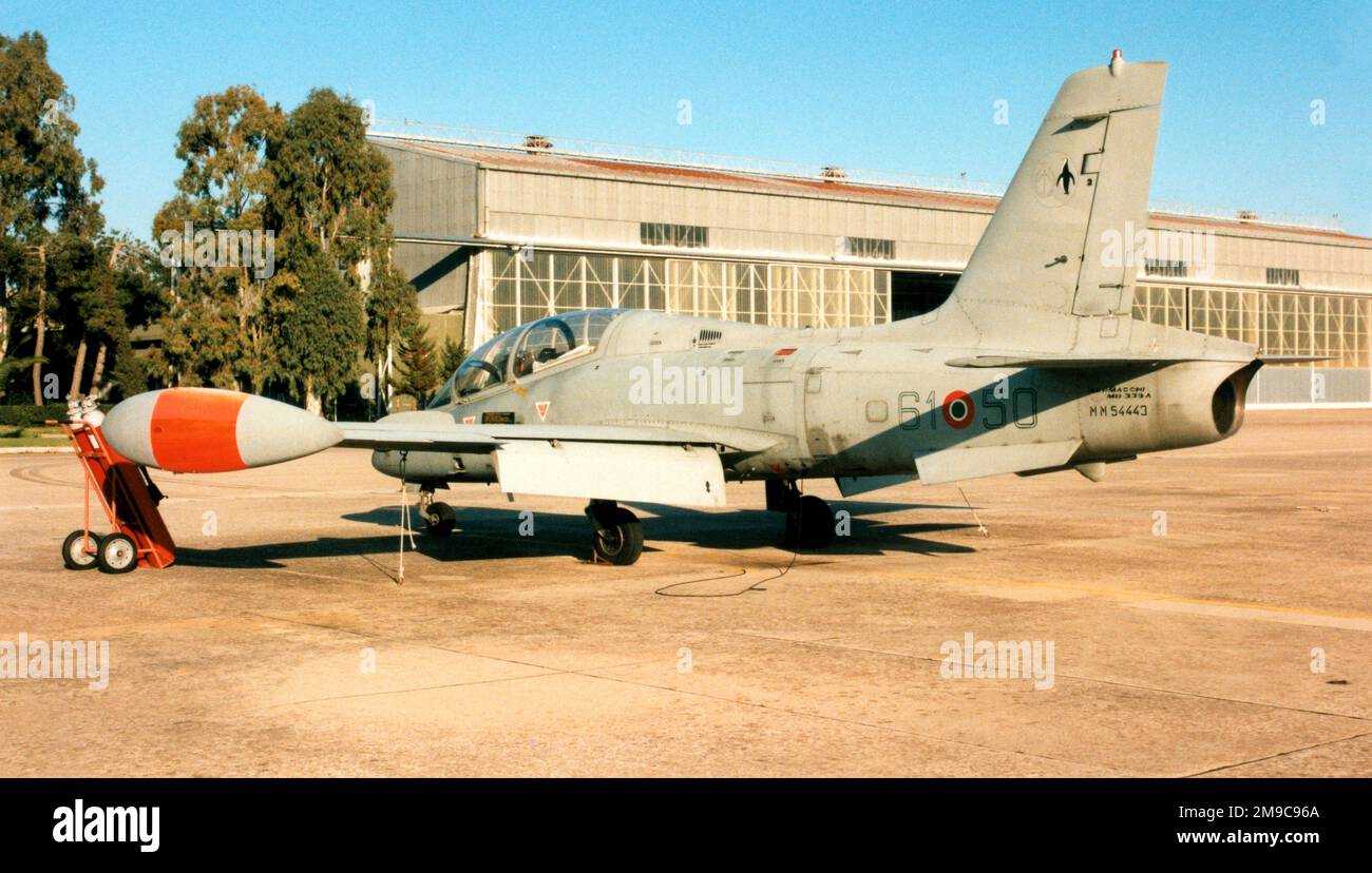 Von 61 stormo -Fotos und -Bildmaterial in hoher Auflösung – Alamy