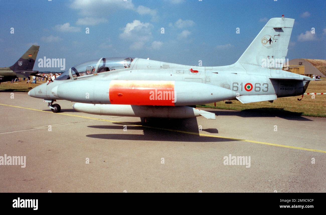 Von 61 stormo -Fotos und -Bildmaterial in hoher Auflösung – Alamy