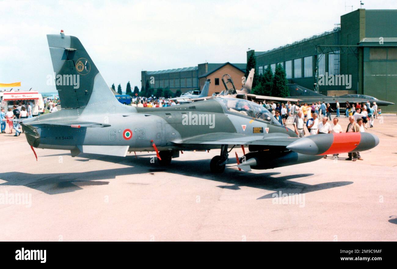 Aeronautica Militare - Aermacchi MB-339A MM54459 - 61-13 (msn 6638/035 ...