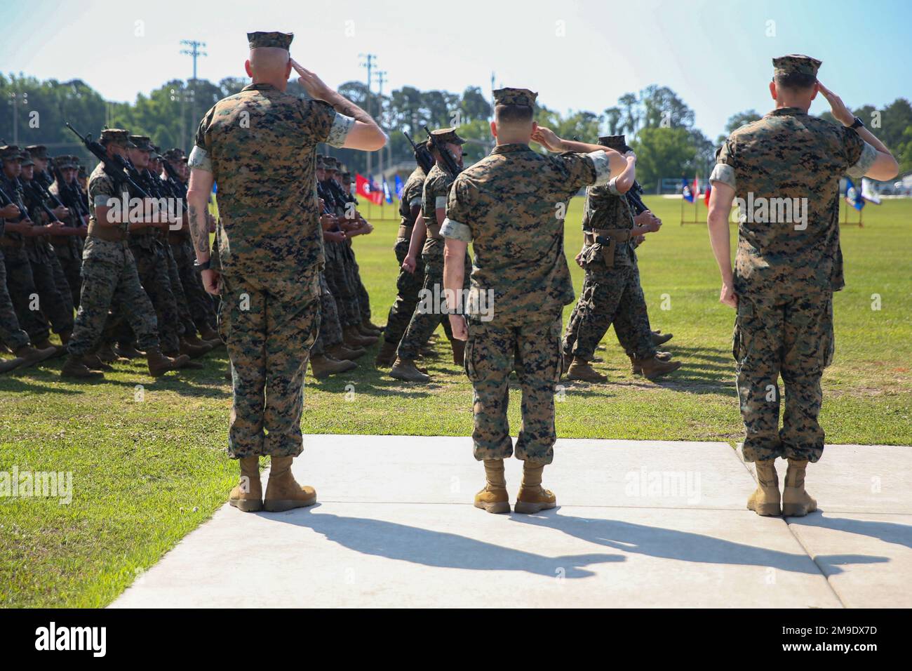 USA Marinekorps, Generalmajor Francis Donovan, richtig, der ...