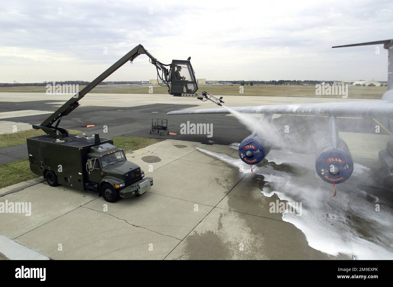 Nozzle aircraft -Fotos und -Bildmaterial in hoher Auflösung – Alamy