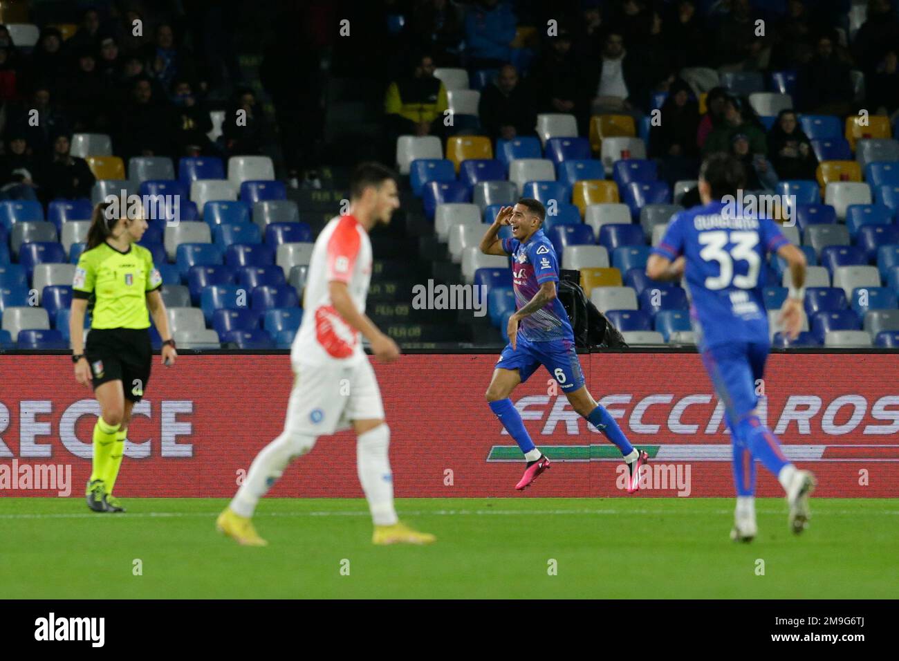 Der Schweizer Mittelfeldspieler Charles Pickel feiert, nachdem er am 17 ...