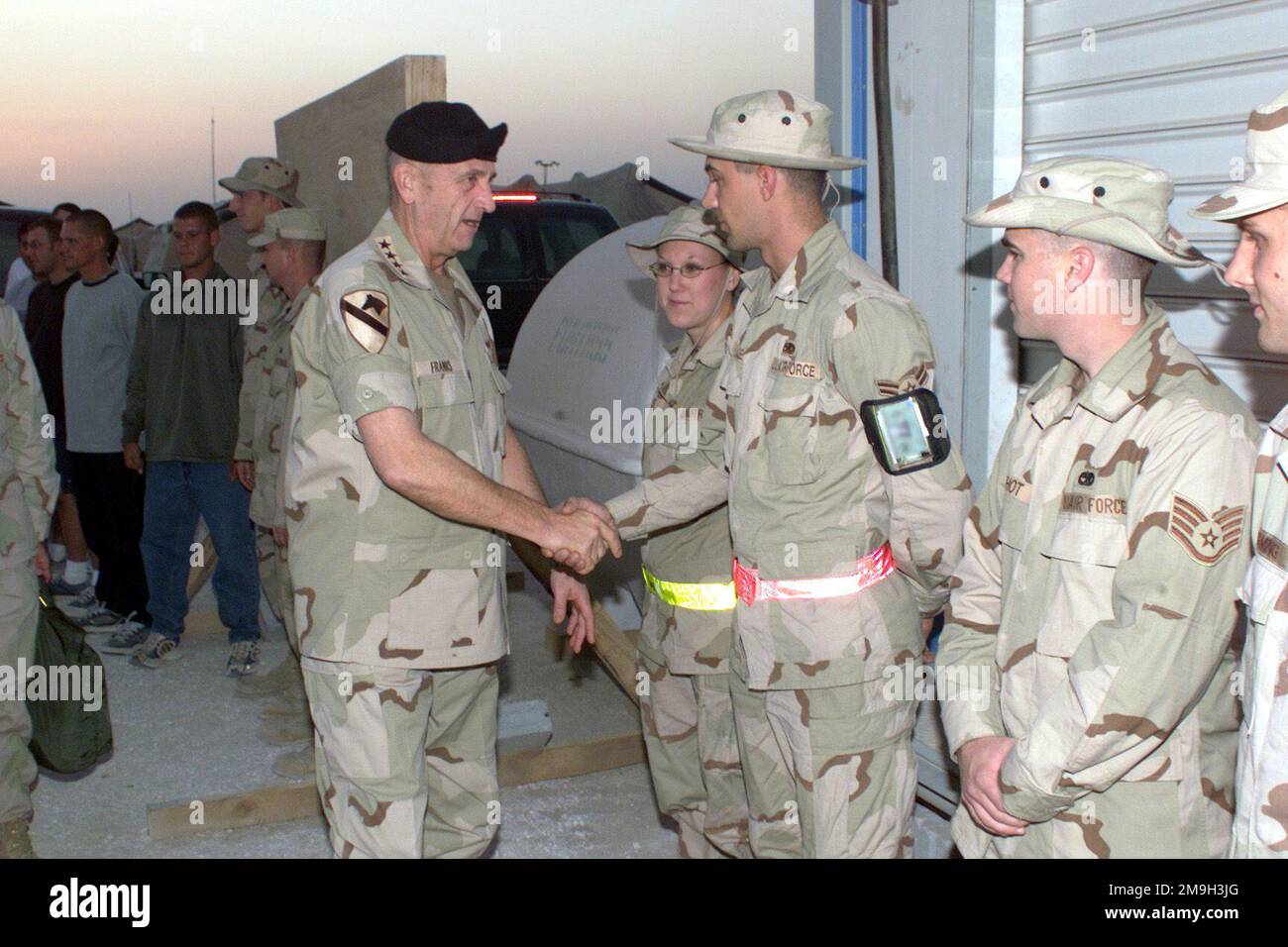 011122-F-3356N-002. [Complete] Filmtitel: General Tommy R. Franks, USA ...