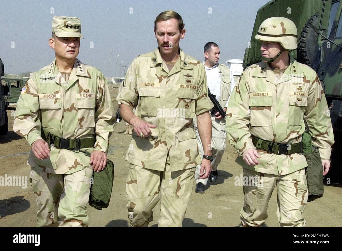 Allgemeine eric k shinseki -Fotos und -Bildmaterial in hoher Auflösung ...