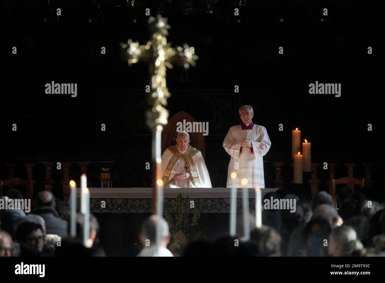 Pope Francis, flanked by his the Master of Pontifical Liturgical ...