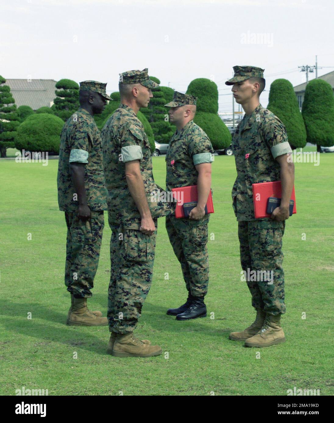 040609-M-3843C-064. [Complete] Szene Caption: US Marine Corps (USMC ...
