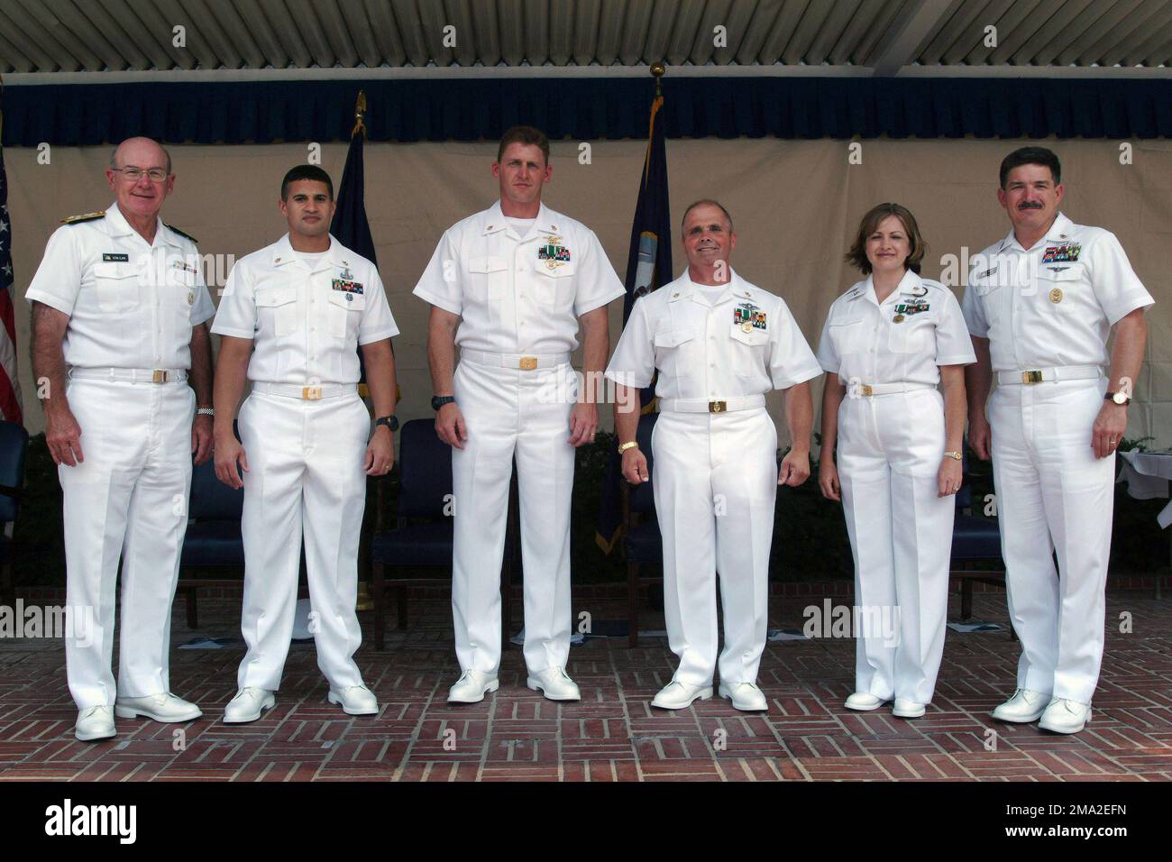 01 official u s navy photo by -Fotos und -Bildmaterial in hoher ...