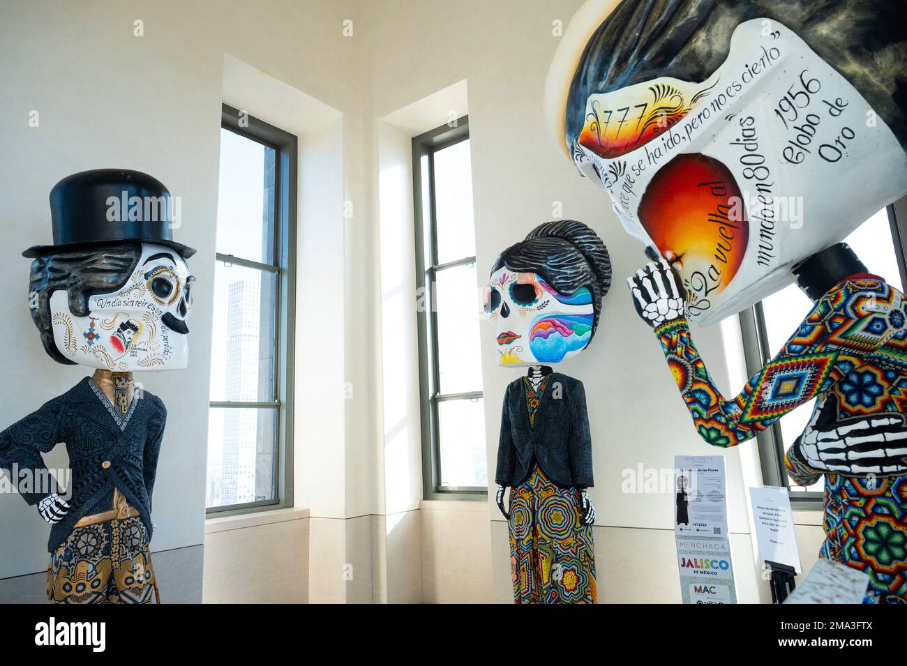 IMAGE DISTRIBUTED DO TISHMAN SPEYER - "Catrinas," elegantly dressed ...