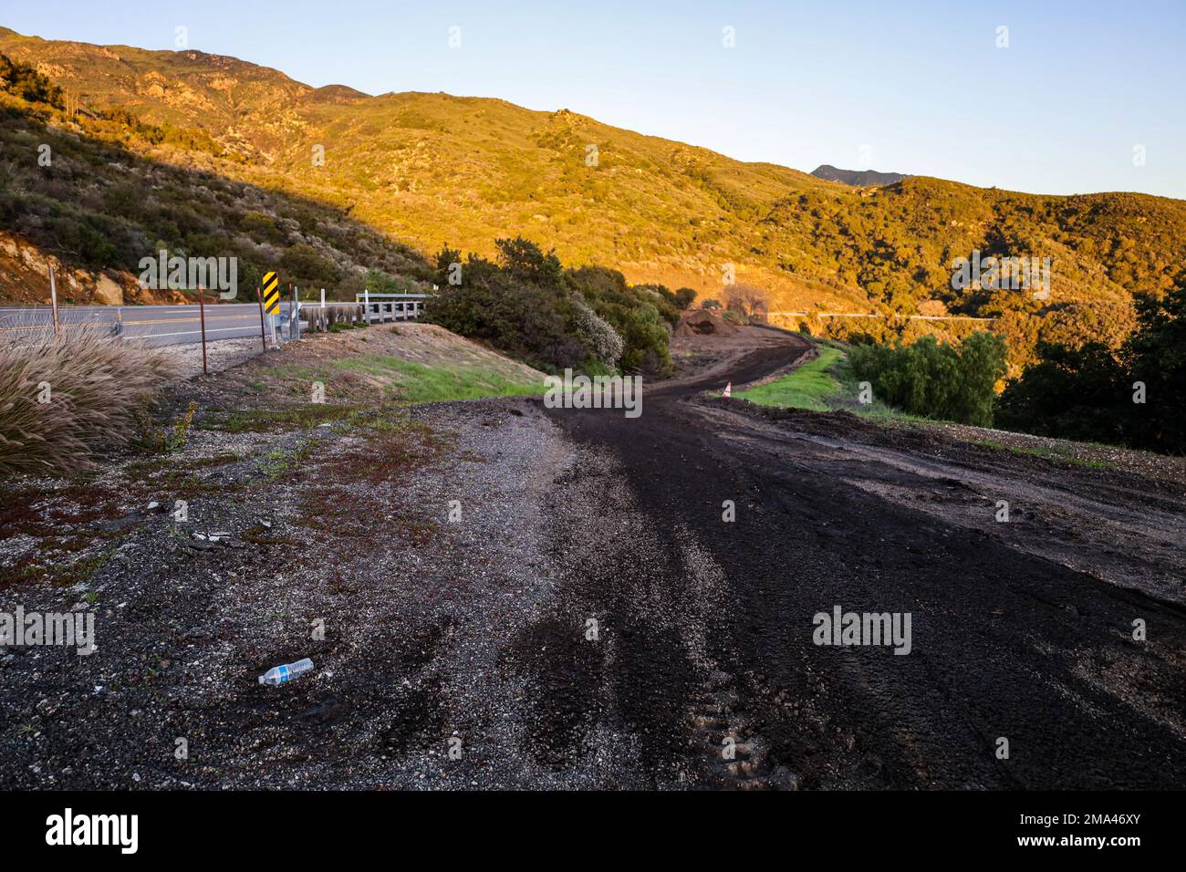 Santa Barbara, Kalifornien, USA 14. Januar 2023. Der Highway 154, auch ...