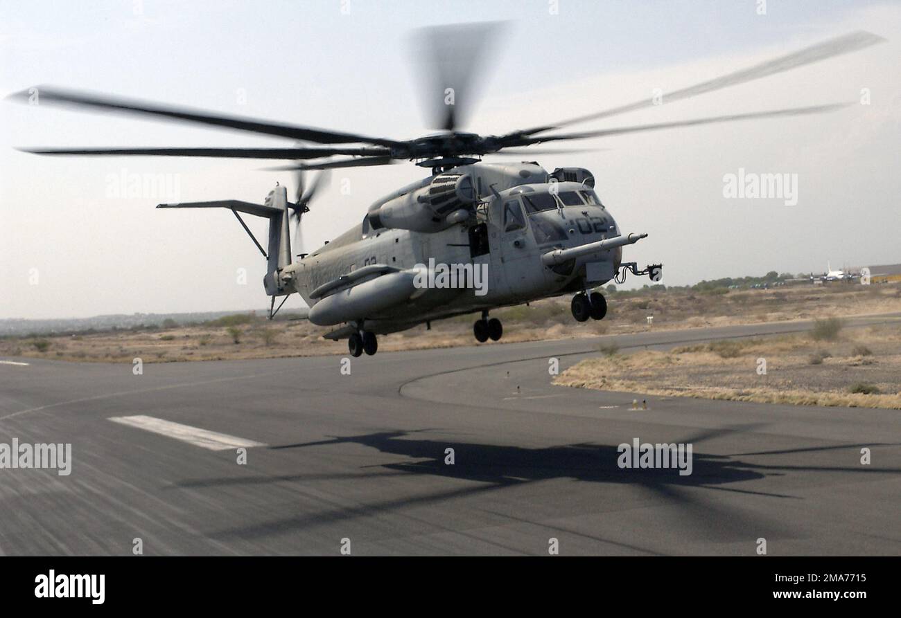 Ein US Marine Corps (USMC) CH-53 Super Hallion Helicopter, Marine Heavy ...