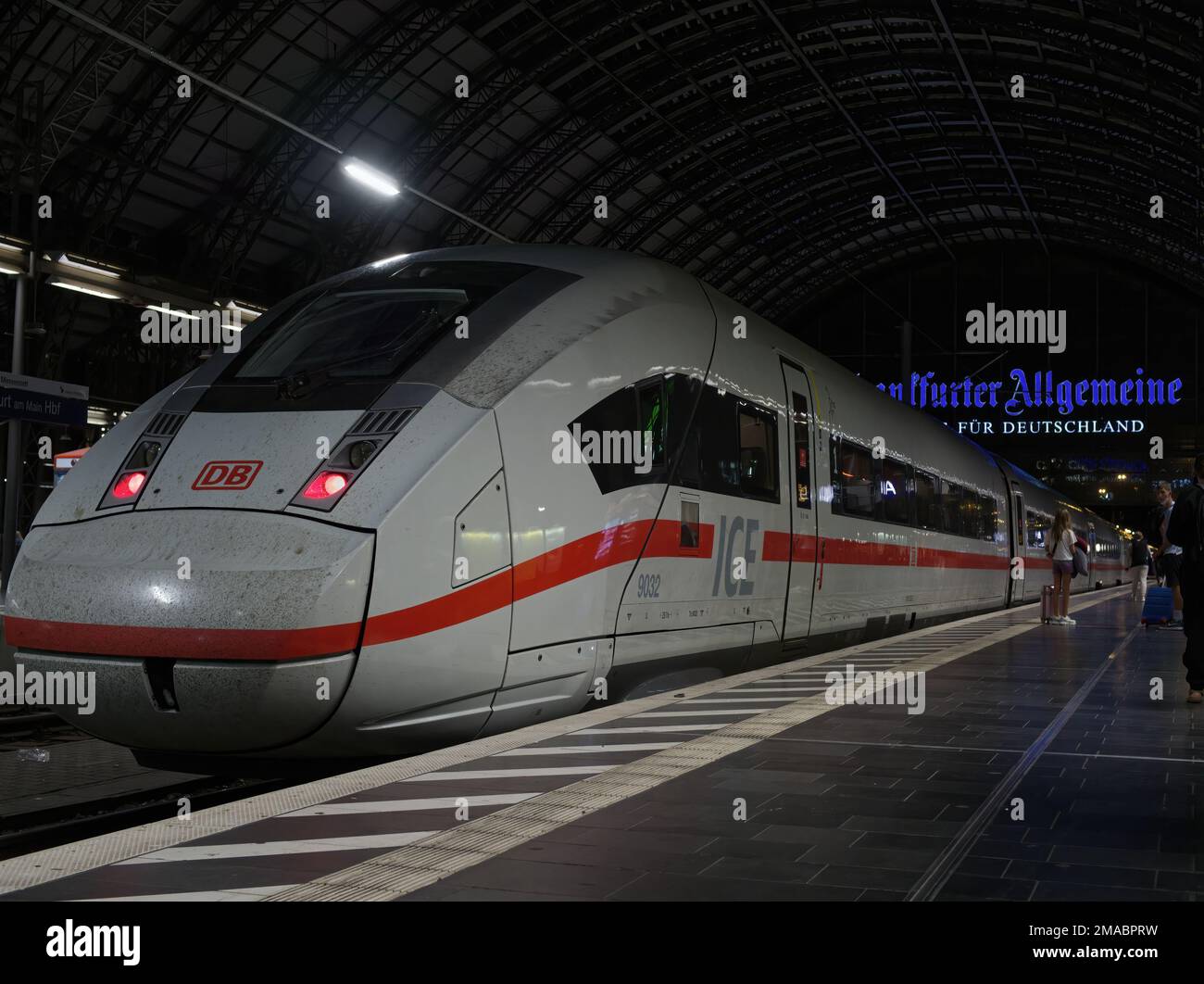 Db train -Fotos und -Bildmaterial in hoher Auflösung – Alamy