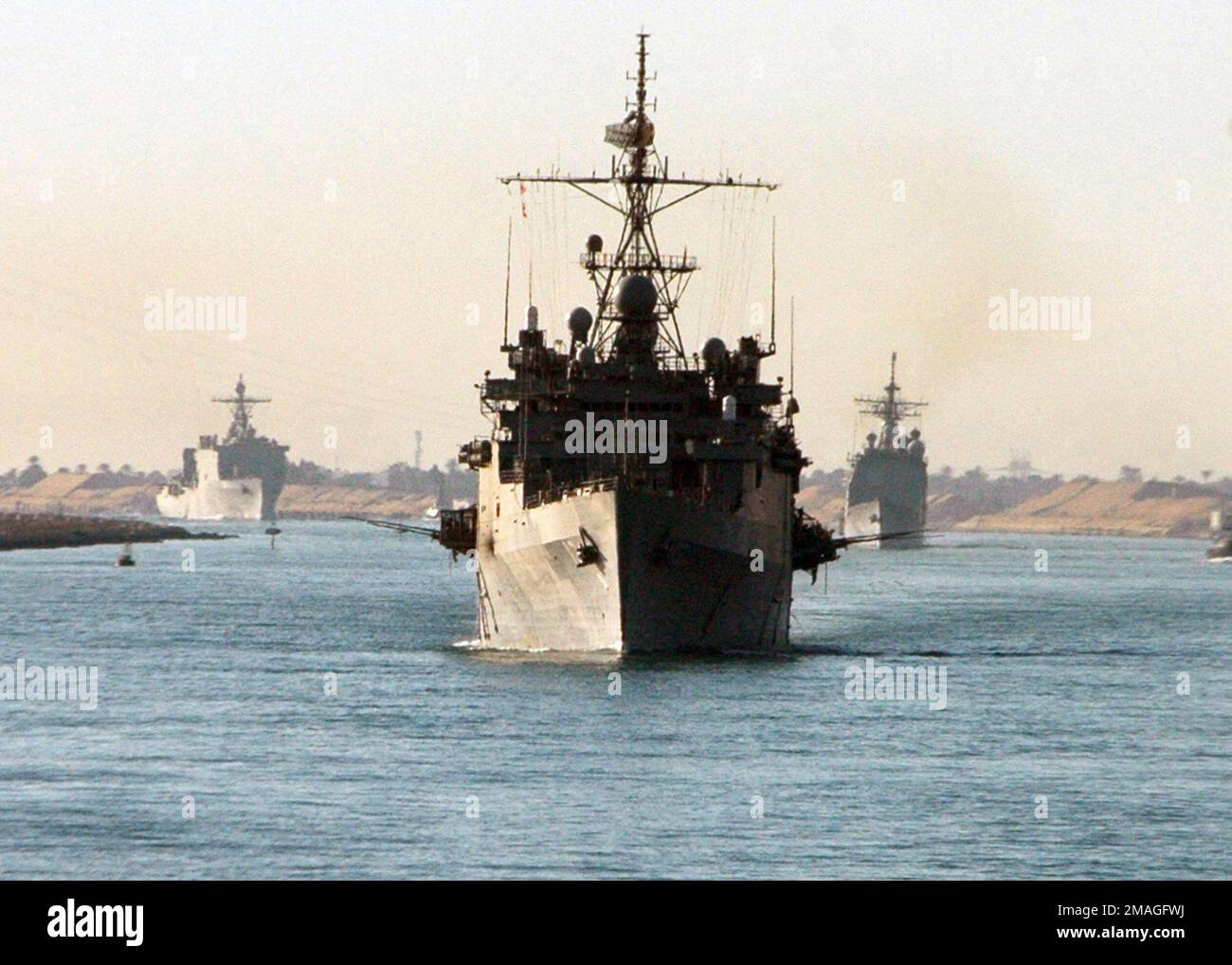 061108-N-6282K-006. [Complete] Bildunterschrift: Die USA Navy (USN ...