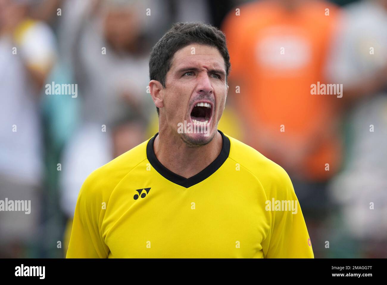 Ecuador's Emilio Gomez celebrates his win over Switzerland's Marc ...