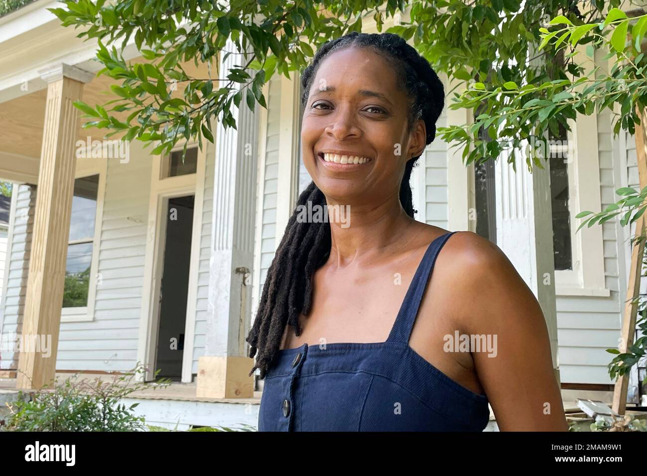 Kysha Hehn waits to record another scene of "This Old House" in Atlanta ...