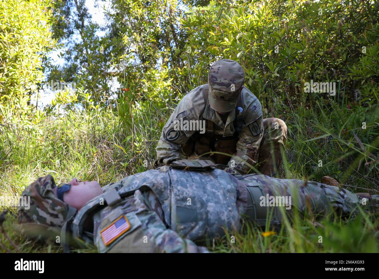 Staff Sgt. Lucas Lock, ein Strafvollzugsspezialist, der dem 8. Theater ...