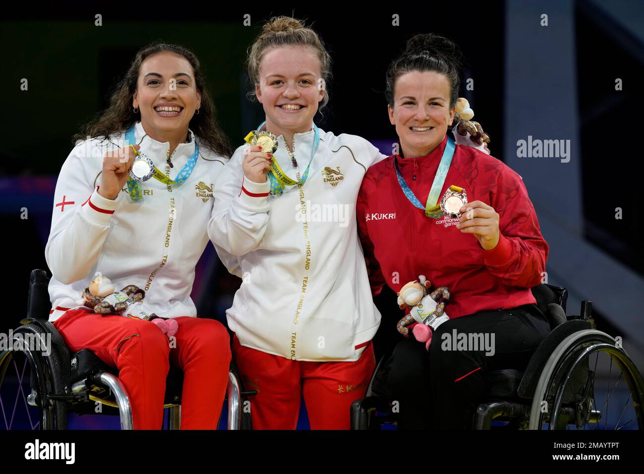 Silver medalist Grace Harvey of England, gold medalist Maisie Summers ...