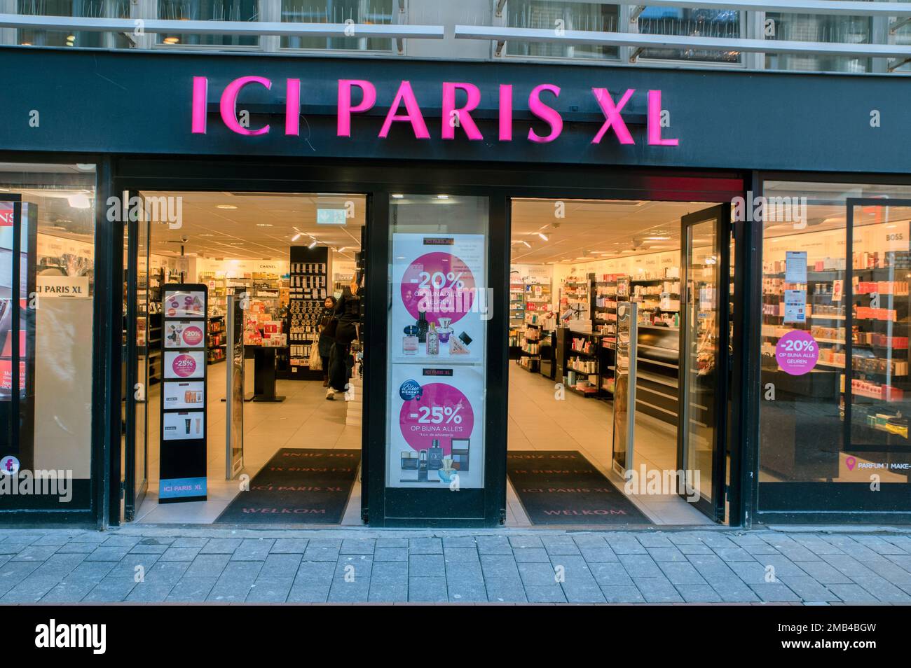 Ici logo -Fotos und -Bildmaterial in hoher Auflösung – Alamy