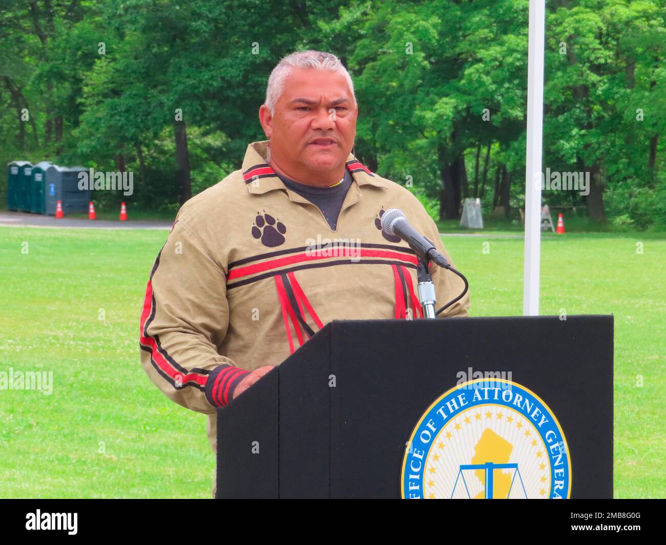 Chief Vincent Mann of the Turtle Clan of the Ramapough Lenape Nation ...