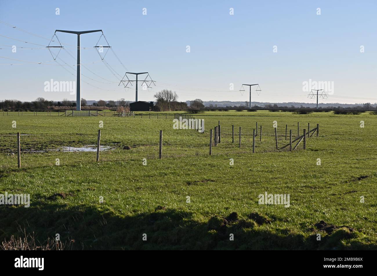 Stromversorgung vom kraftwerk hinkley point -Fotos und -Bildmaterial in ...