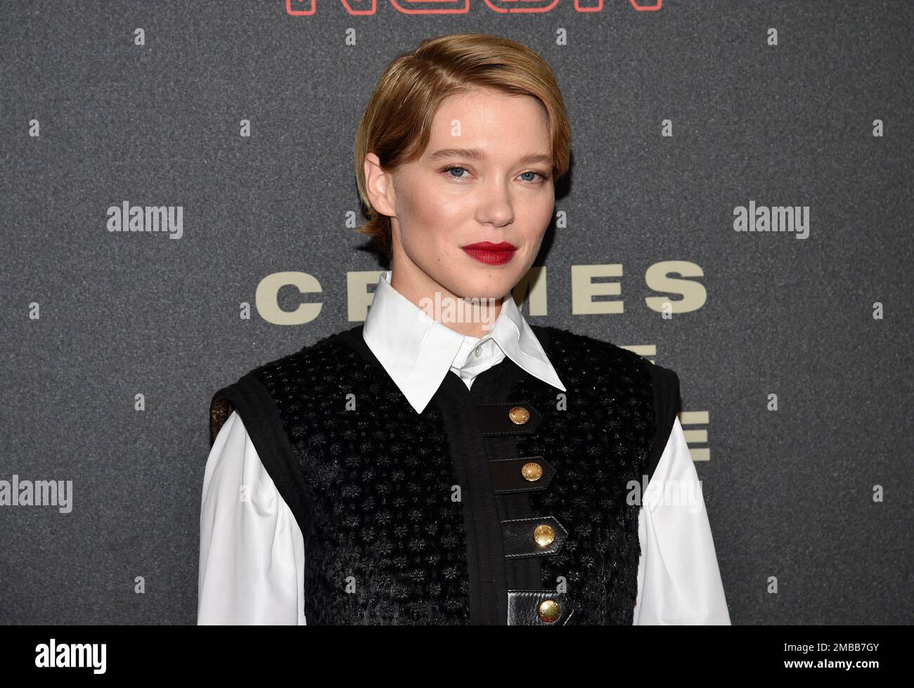 Actor Lea Seydoux attends the "Crimes of the Future" premiere at the ...